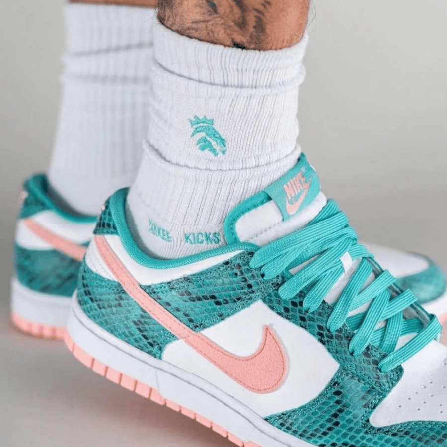 First Look: Nike Dunk Low "Green Snakeskin" - Captain Creps