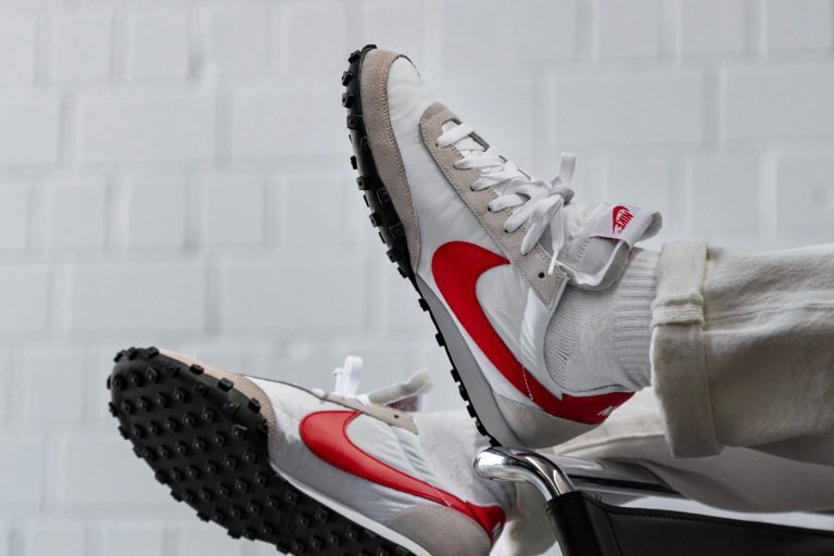 A Detailed History Of The Nike Waffle - Captain Creps