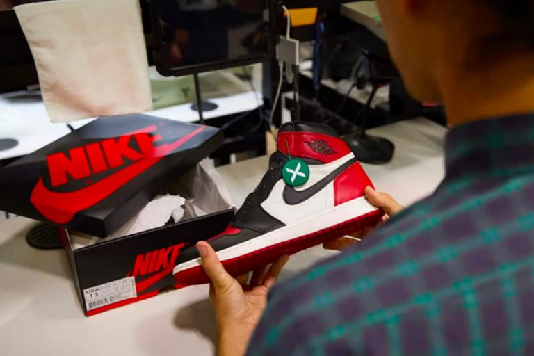 How Long Do StockX Orders Take To Ship? Estimating Arrival Time