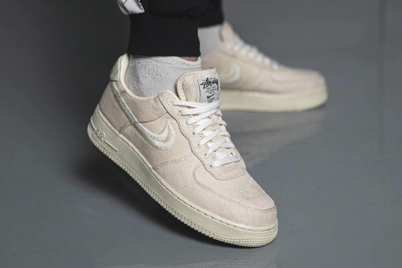 How Does the Nike Air Force 1 Fit? Sizing Guide & In-Depth Review ...