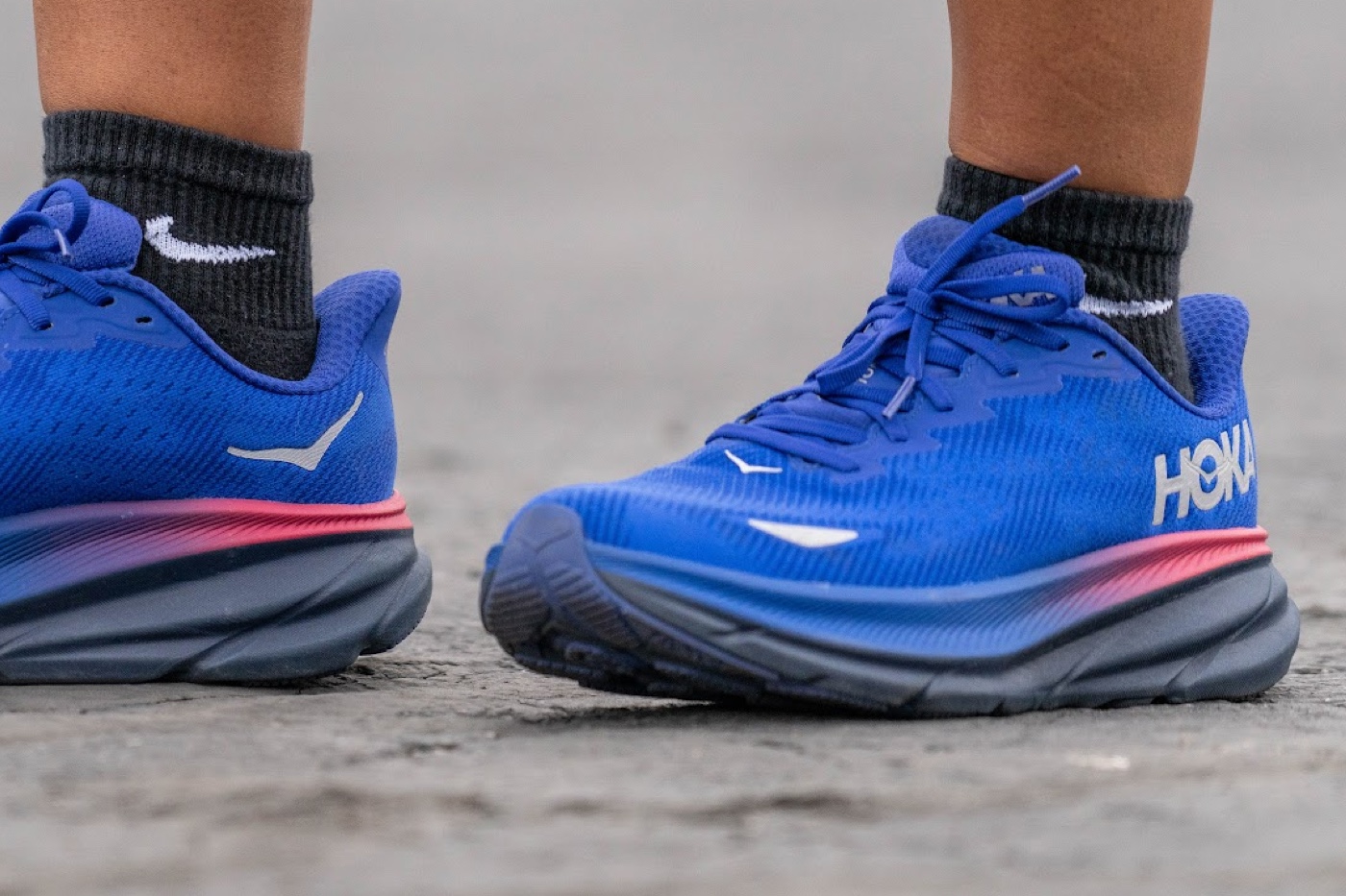 How Does the HOKA Clifton 9 Fit? Sizing Guide & In-Depth Review ...