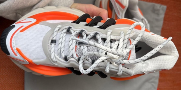 First Look at the Pharrell Williams x adidas Jellyfish - Captain Creps